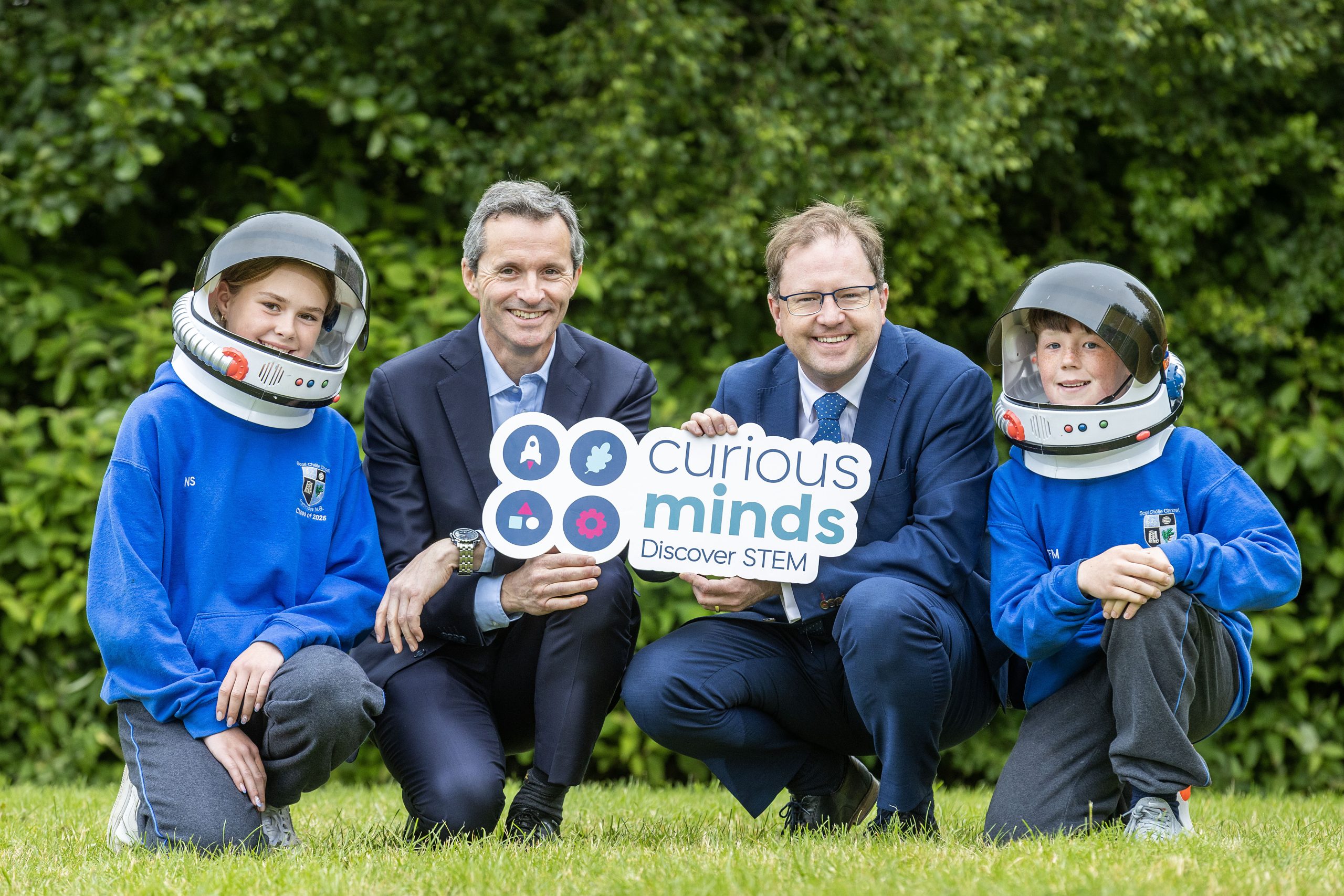 Minister Lawless announces Curious Minds Awards for 397 primary schools ...